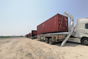 Side Loader - Tusker CHV